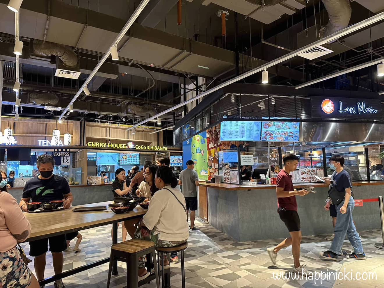 Mitsukoshi Mall: A Glimpse of the New Japanese Mall in BGC - Happinicki