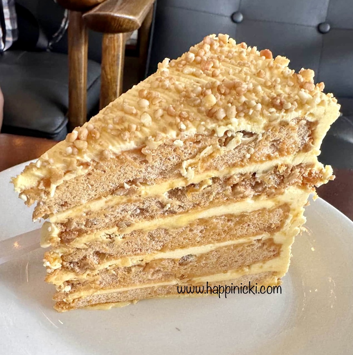 Free Cake! When You Go at Cafe Dia Clark on Your Birthday - Happinicki
