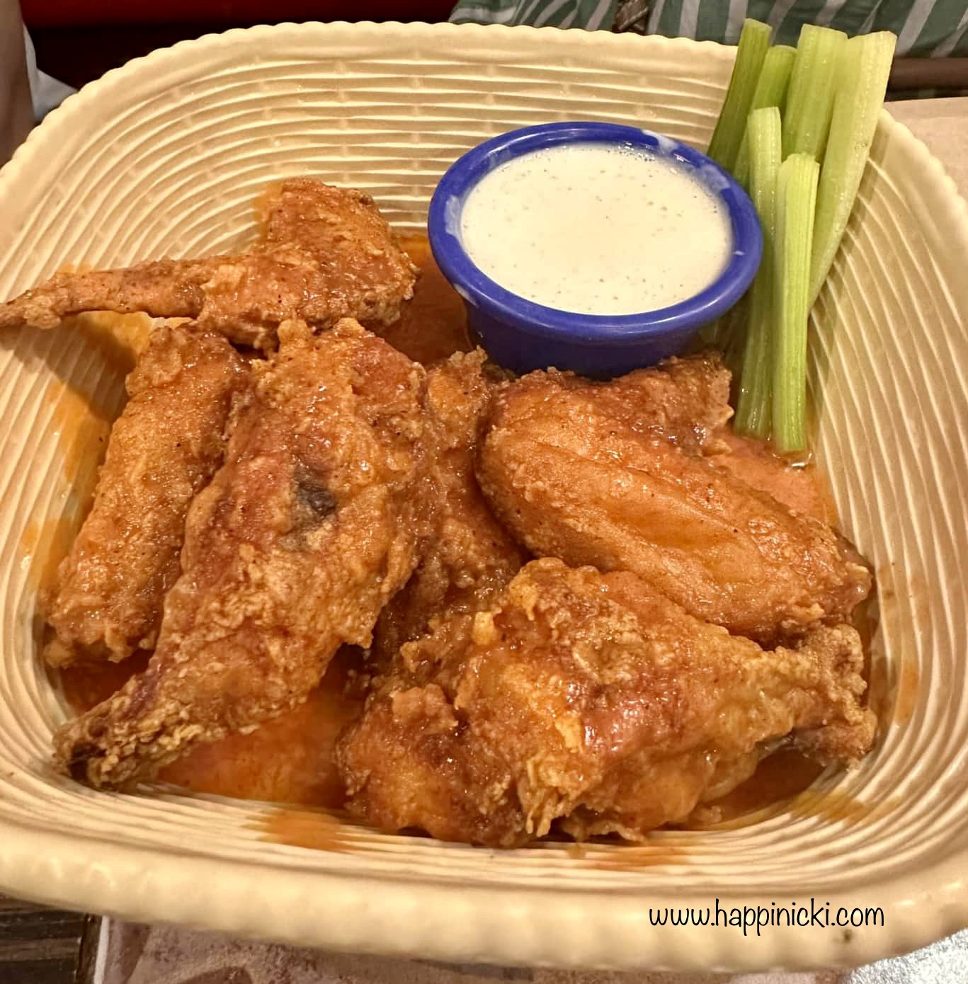 7 Dishes We Tried on the Spanglish Mexican Restaurant Menu - Happinicki