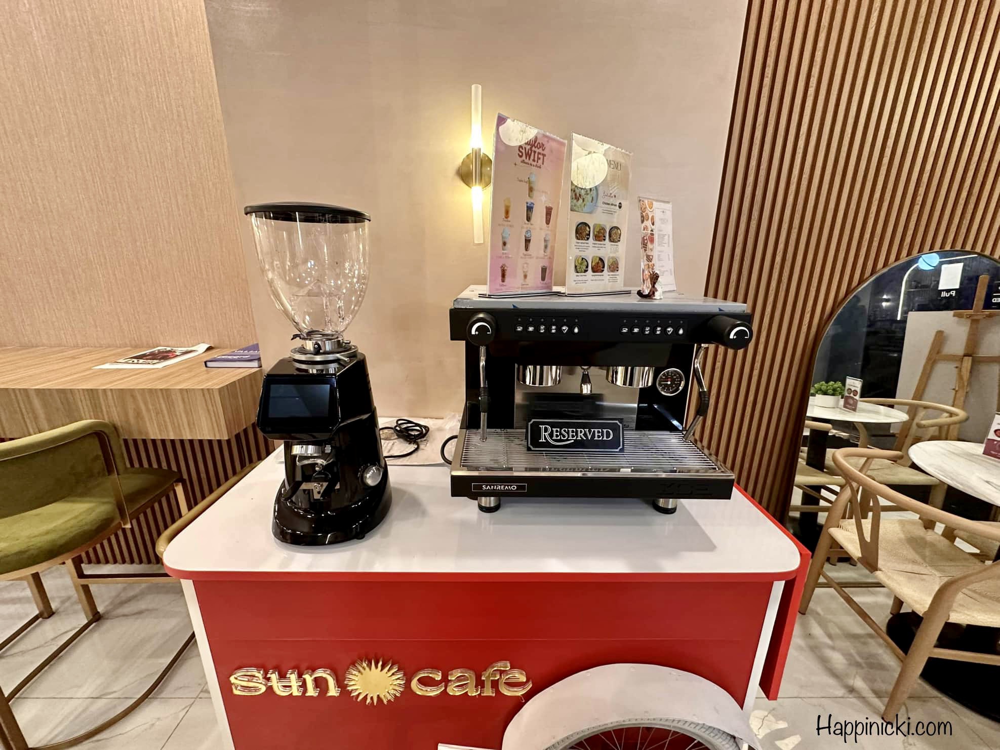 Sun Cafe: An Unexplored Coffee Shop in the City - Happinicki