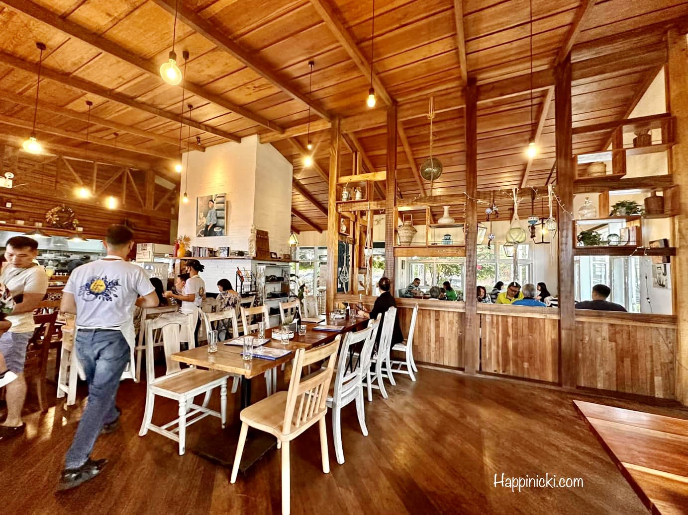Want Value for Money? Try Lemon and Olives Greek Taverna - Happinicki